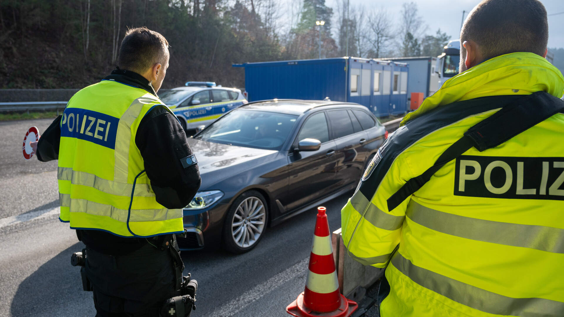 Soll Luxemburg wegen der Grenzkontrollen gegen Deutschland klagen ...
