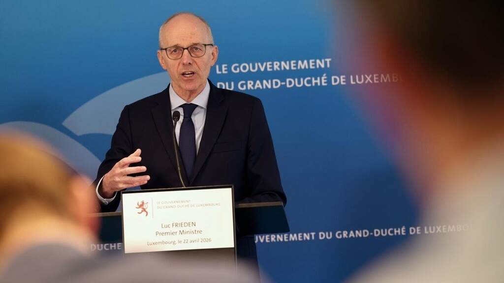 Luc Frieden sieht Wirtschaftskrise aufziehen und beruft Tripartite ein ...