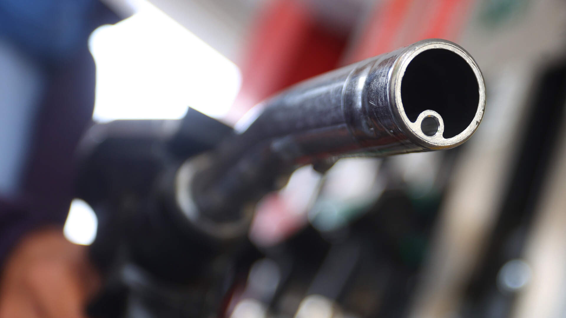 Kraftstoffpreise in Luxemburg: Was Diesel, Benzin und Heizöl aktuell ...