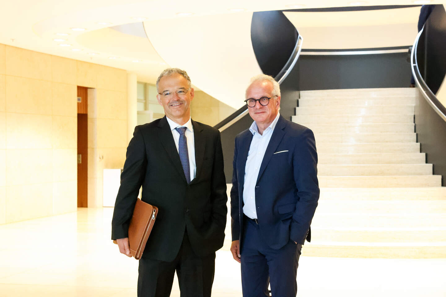 Statec warns Iran conflict could push Luxembourg towards recession ...