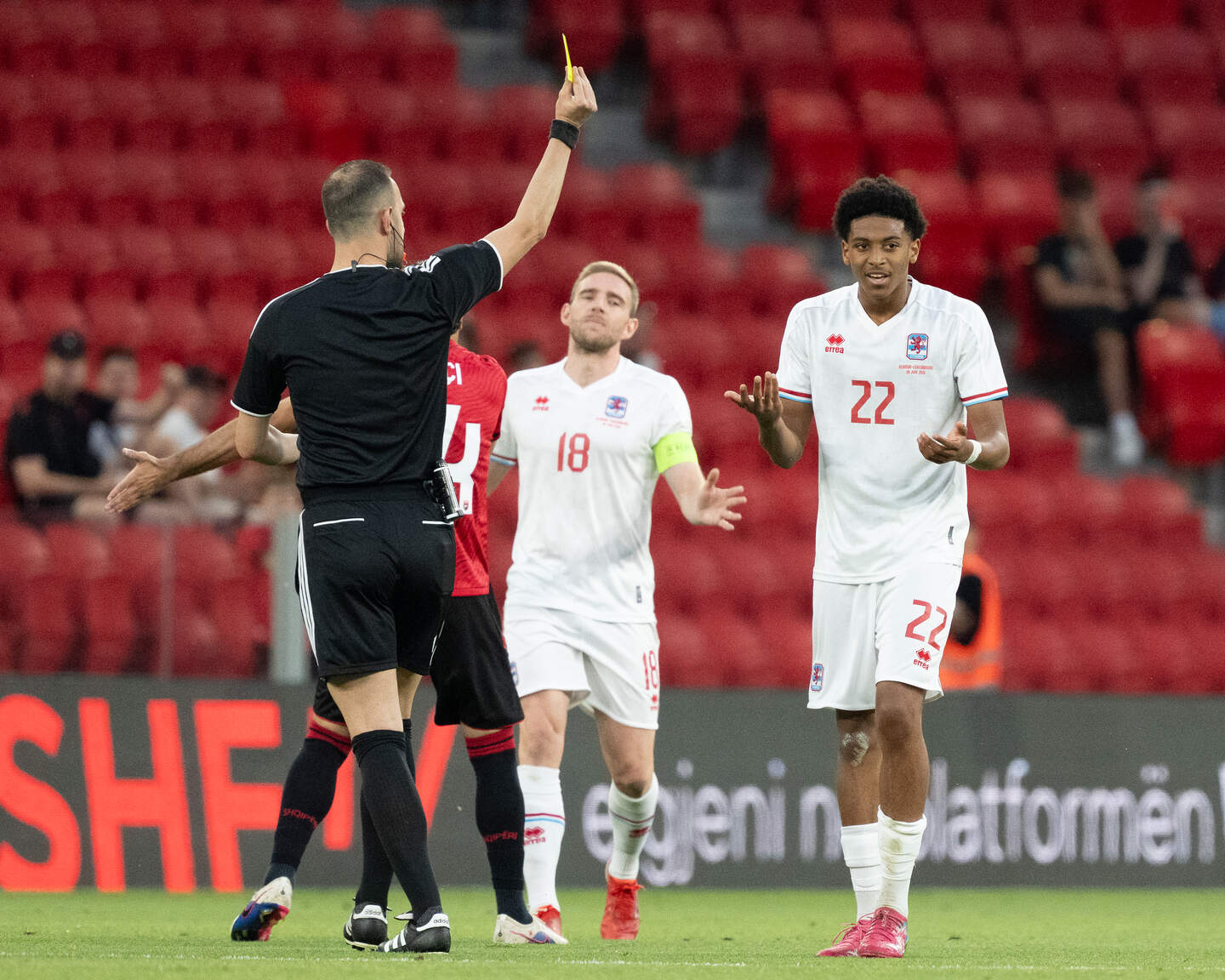 Aiman Dardari zaubert, Danel Sinani trifft: Luxemburg schockt Albanien ...